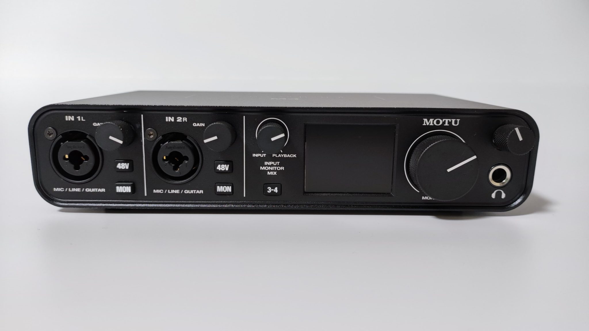 初心者のちょっと背伸びした一台『MOTU M4』レビュー。